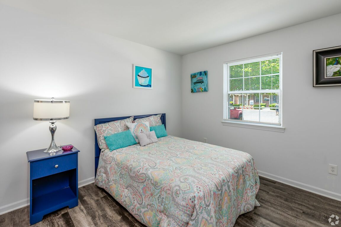 Fox Hill Village Apartments | Hampton, VA | Welcome Home