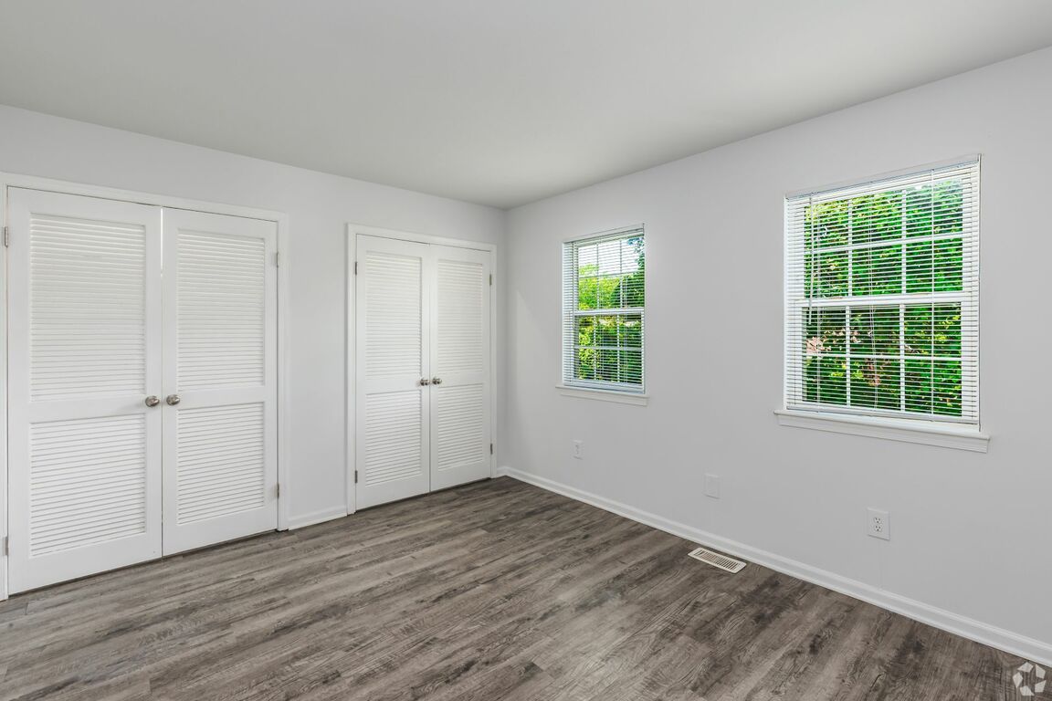 Fox Hill Village Apartments | Hampton, VA | Welcome Home